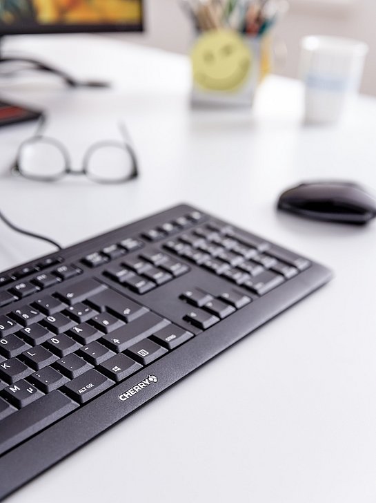 CHERRY STREAM KEYBOARD | Proven cable keyboard - Cherry