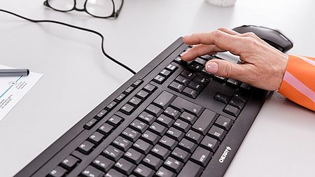 CHERRY STREAM KEYBOARD | Proven cable keyboard - Cherry