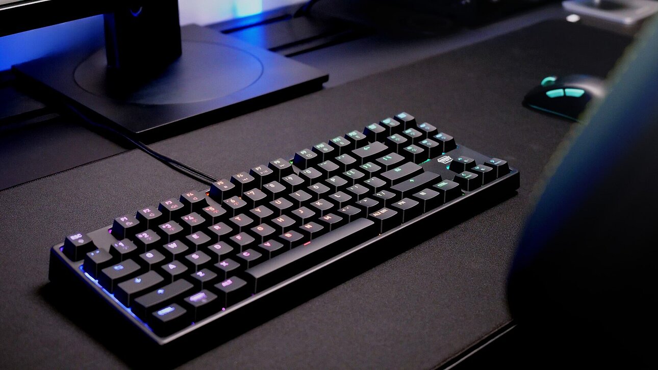 CHERRY XTRFY launches two new gaming keyboards, the K4V2 and the MX 8.2 ...