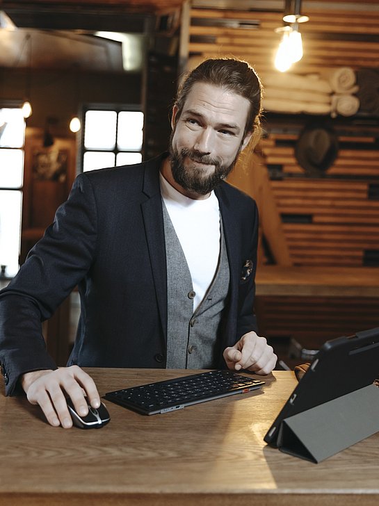 CHERRY KW 9200 MINI | Wireless mini keyboard - Cherry