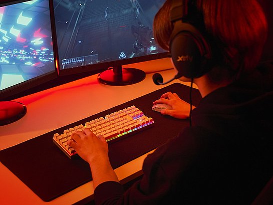 CHERRY Gaming Keyboards | Keyboards for gaming and esports - Cherry