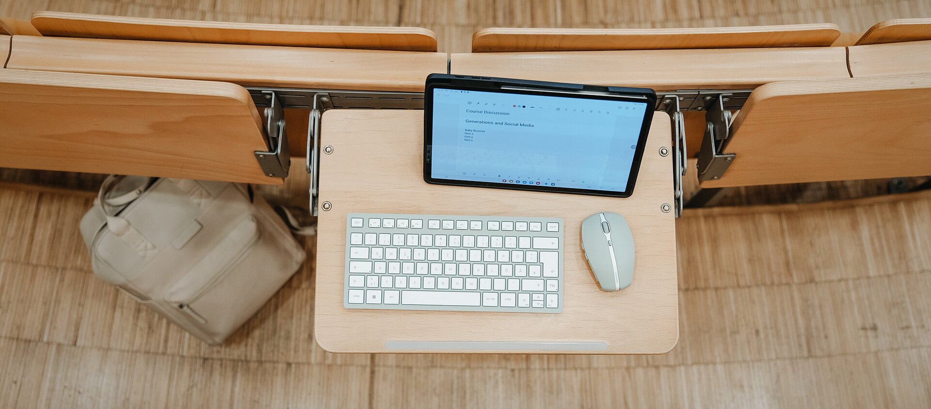 CHERRY KW 7100 MINI | Compact Bluetooth® Keyboard - Cherry