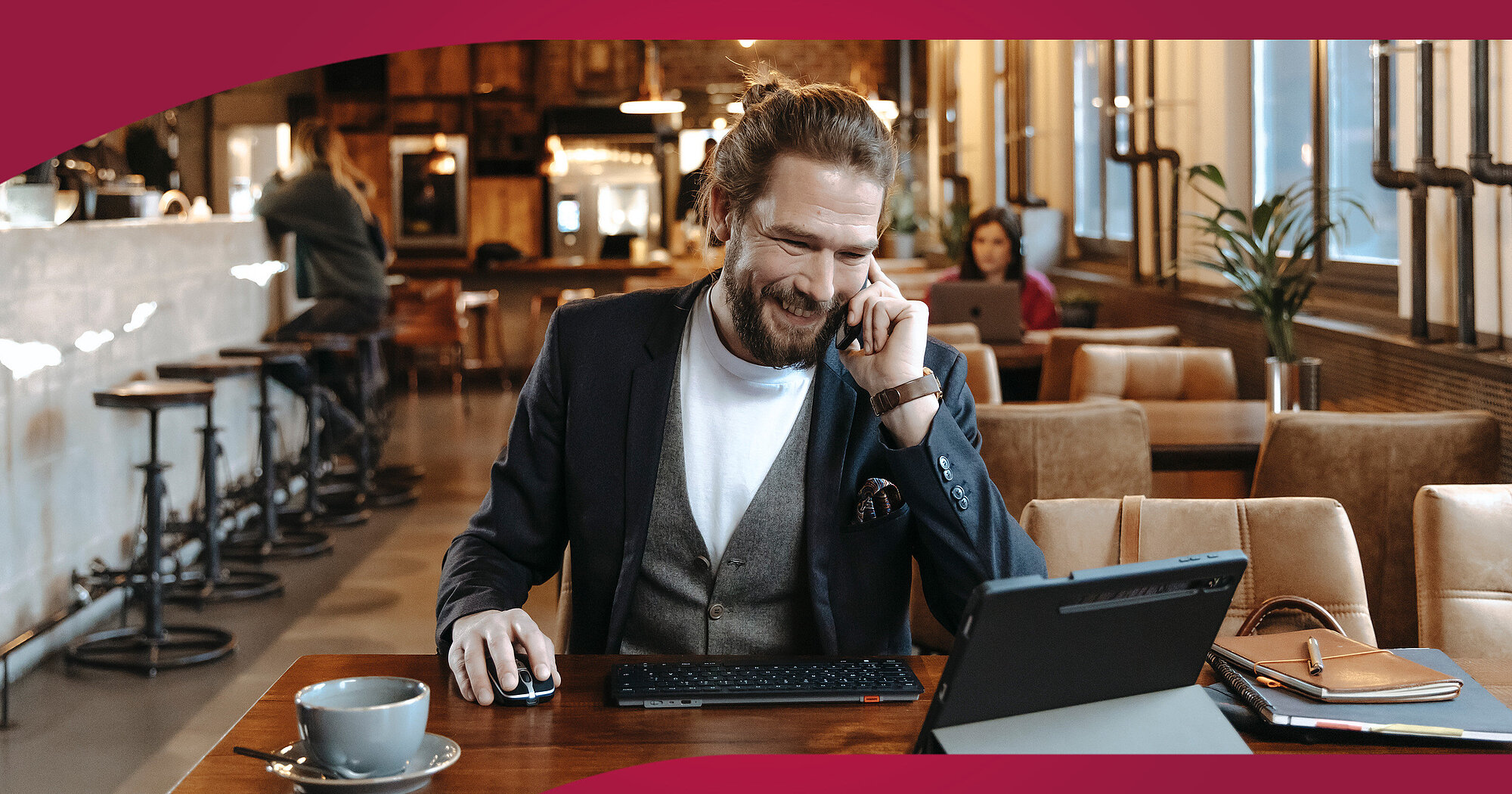 Mobile working | Efficient on the move with input solutions from CHERRY - Cherry