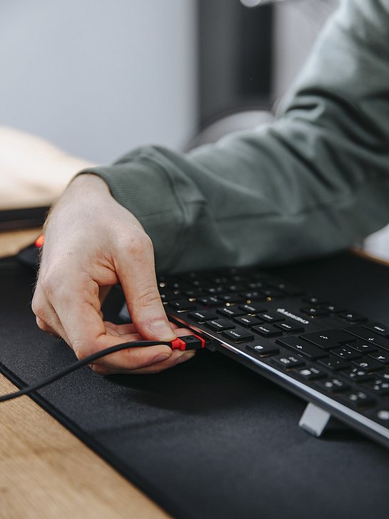 CHERRY KW X ULP | Low-profile high-end mechanical keyboard - Cherry