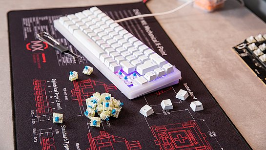CHERRY MX RGB BLUE SWITCH KIT | Box with 23 switches - Cherry