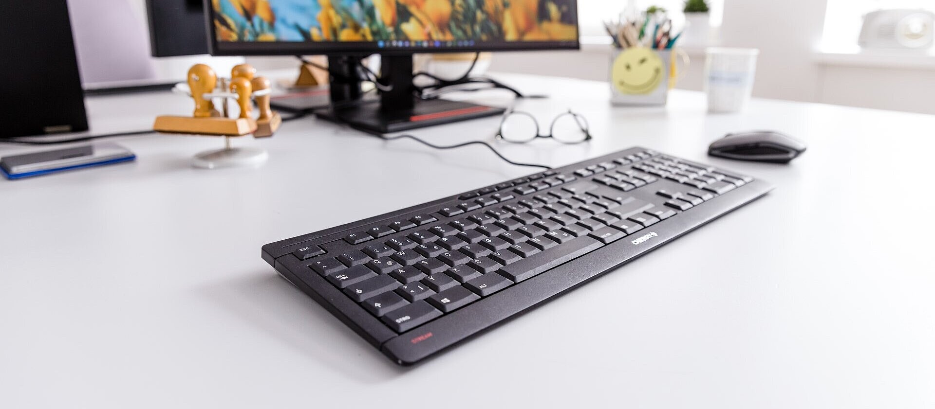 CHERRY STREAM KEYBOARD | Proven cable keyboard - Cherry