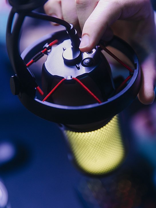 CHERRY UM 9.0 PRO RGB | Illuminated gaming microphone - Cherry