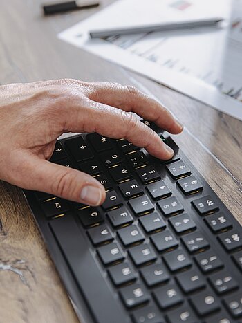 CHERRY Multi-Device Keyboards | Keyboard for multiple devices - Cherry