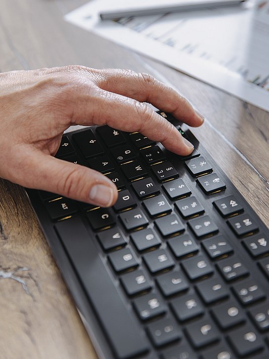 CHERRY KW X ULP | Low-profile high-end mechanical keyboard - Cherry