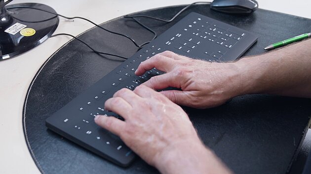 CHERRY Industrial keyboards | Keyboards for demanding environments - Cherry