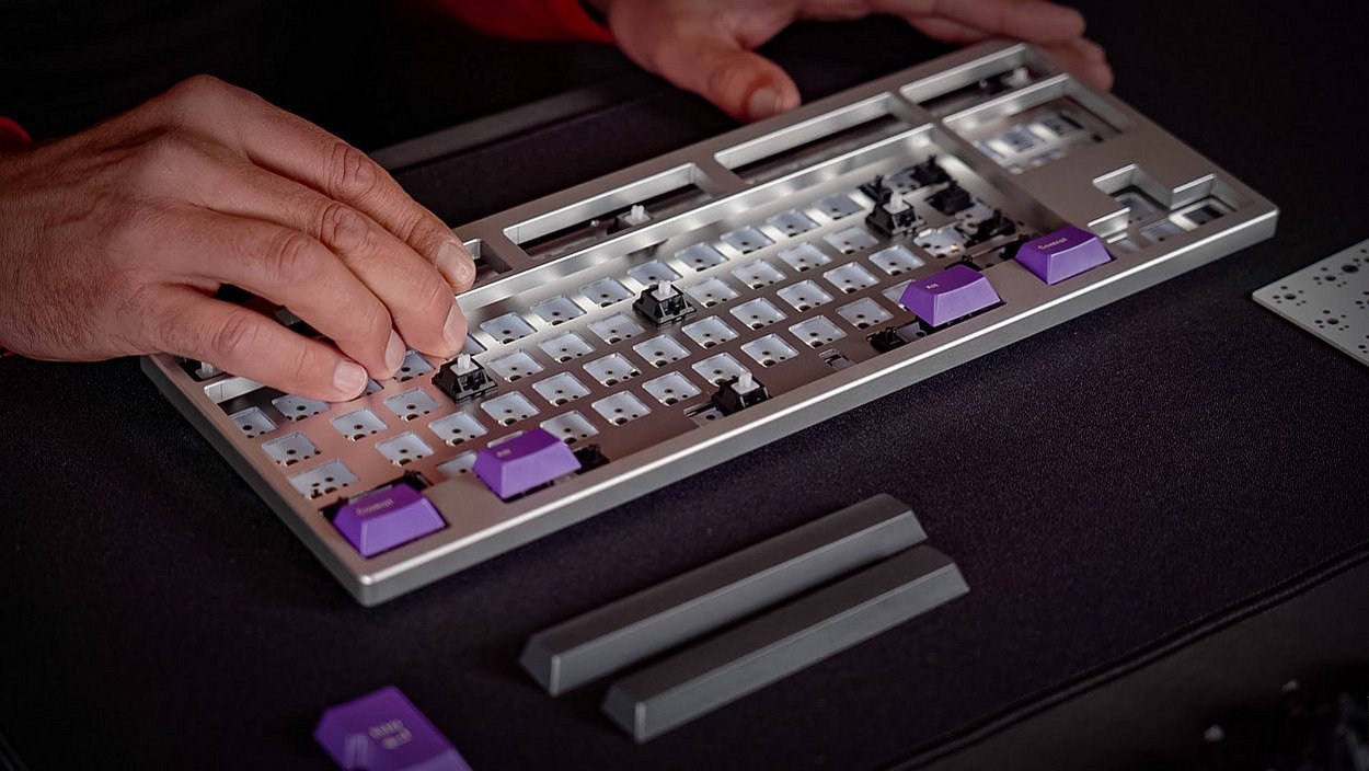 [HOW TO] DIY KEYBOARD – PART 6: PUTTING THE KEYBOARD TOGETHER - Cherry