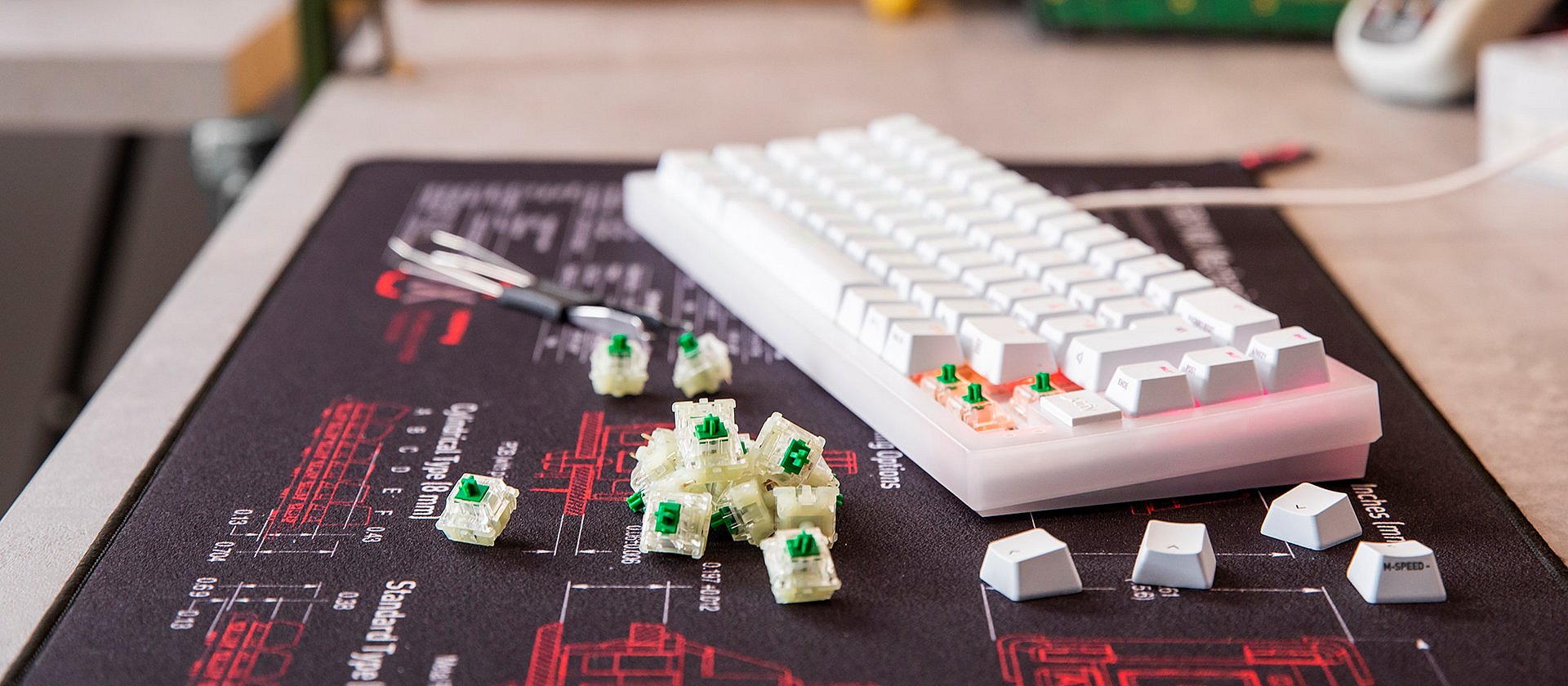 CHERRY MX GREEN | Clicky, robust and noticeable - Cherry