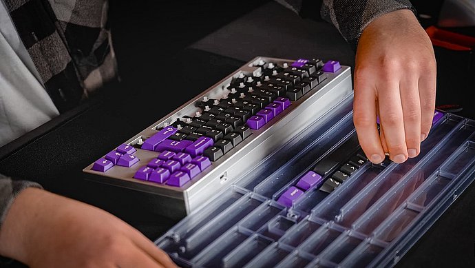 [HOW TO] DIY KEYBOARD – PART 6: PUTTING THE KEYBOARD TOGETHER - Cherry