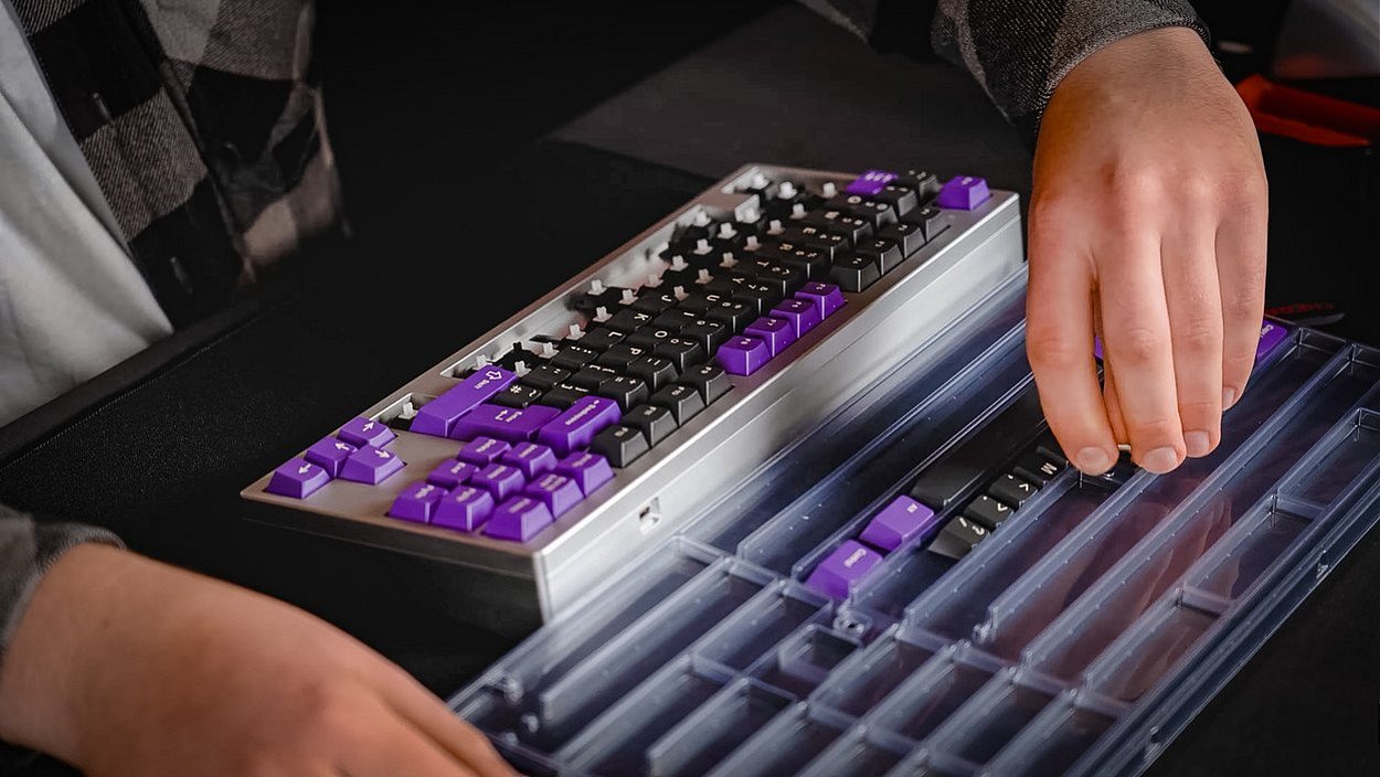 How To Diy Keyboard Part 6 Putting The Keyboard Together Cherry